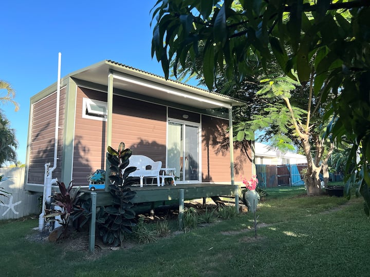 Cozy Cabin Stay In Bargara - Bundaberg Central