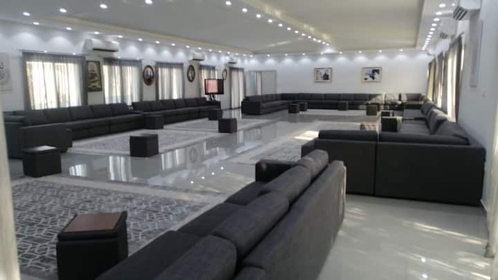 Huge Studio Inside Happines Farm - Abu Dabi