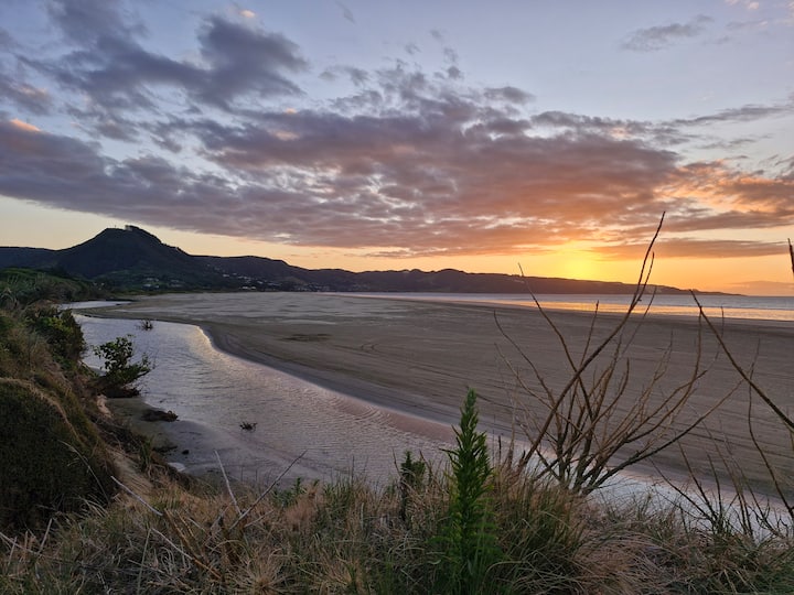 Couples Coastal Escape | The Sun Trap - Ahipara - Ahipara