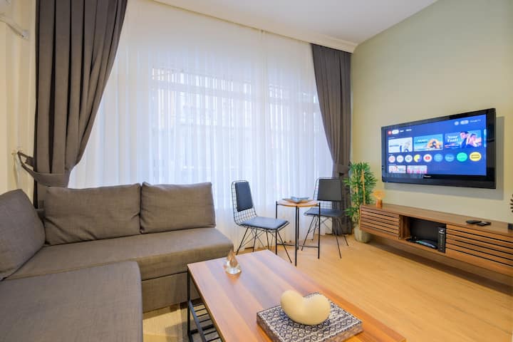 Newly Renovated Stylish Flat In Center Of Moda - Turkey