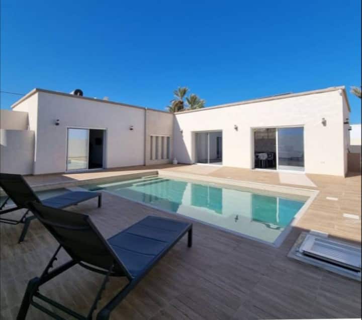 Jolie Villa Rusica ( Sans Vis à Vis) - Djerba