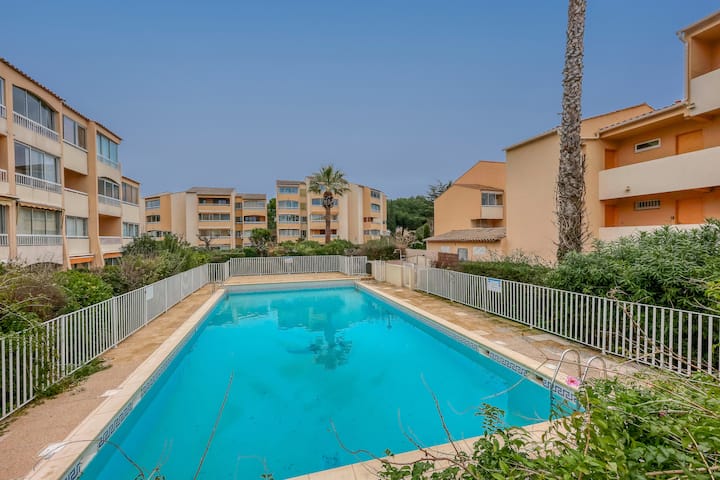 Bel à Appartement Terrasse Piscine Parking Clim - Sanary-sur-Mer