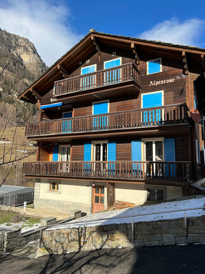 8 Personen,4 Schlafzimmer Wohnung 2 Stock - Saas-Fee