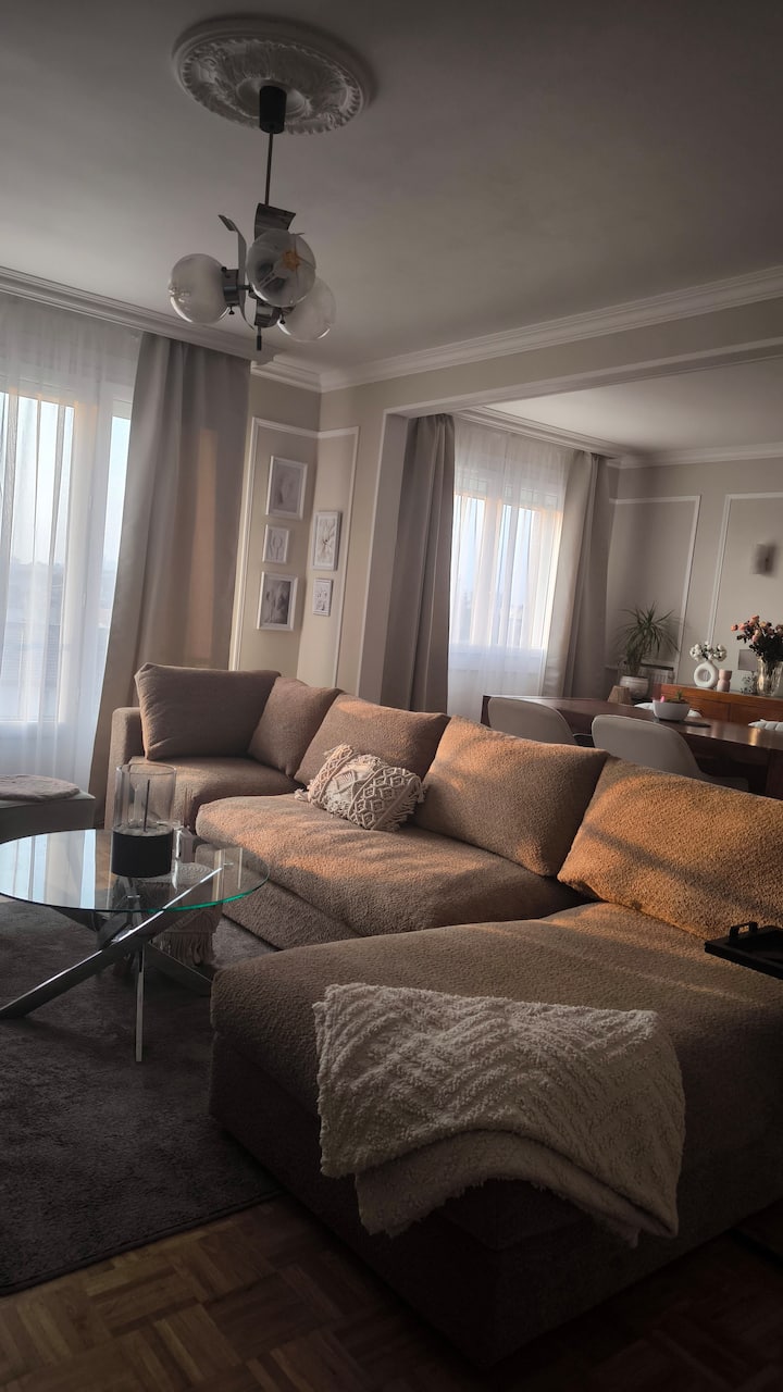 L'appartement Aux Rosaces - Reims