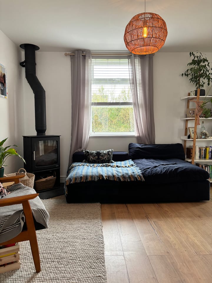 Cosy Cottage Close To Beaches - Milford Haven