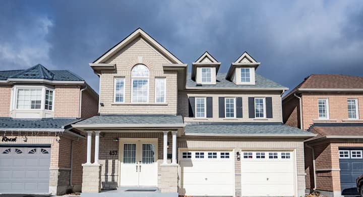 Basement -2 Beds, 1 Bathroom - Markham