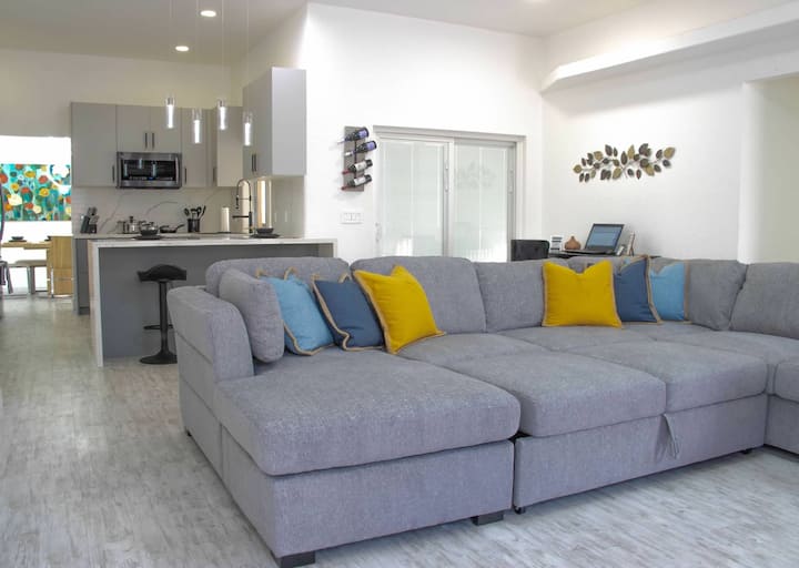 Family Heated Pool Home Sleep 12 Near Tampa Disney - Lakeland, FL