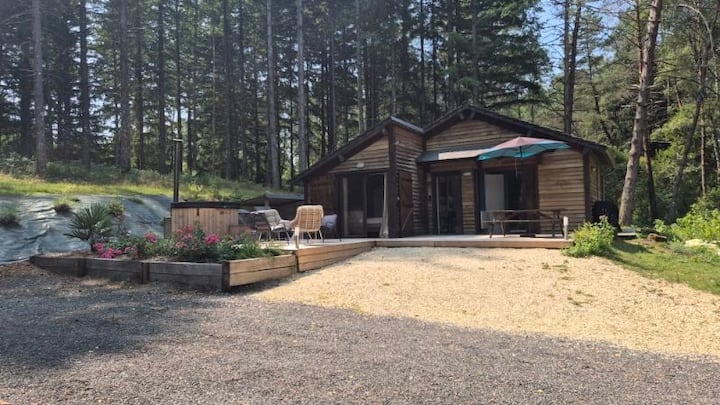 Petit Chalet Au Bord De Lac - Égletons