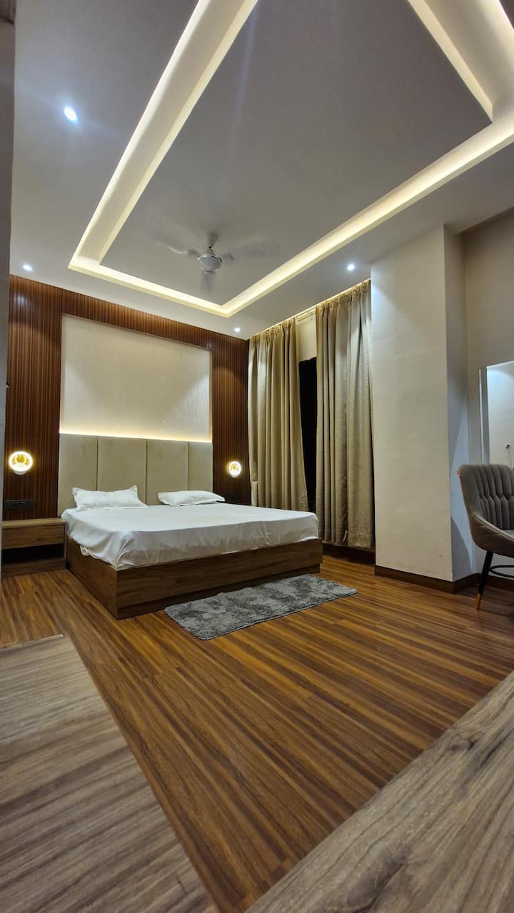 Shehnai Grand - Kanpur