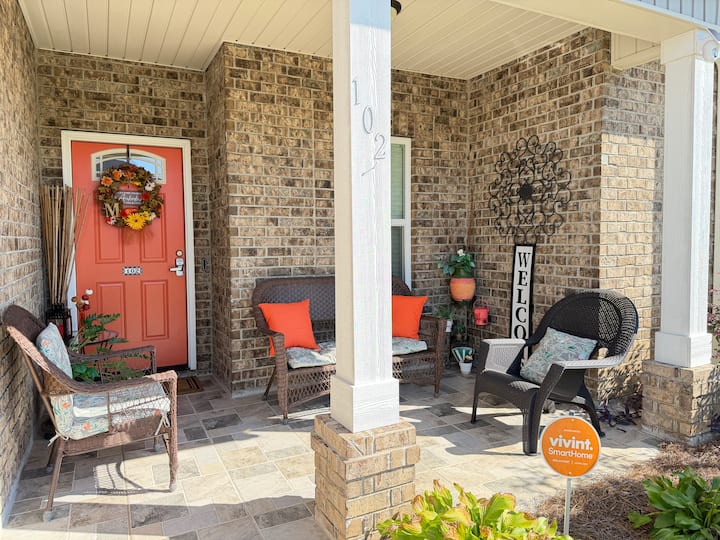 Prickly Paradise Cozy 3 Bed/2 Bath Home - Warner Robins, GA