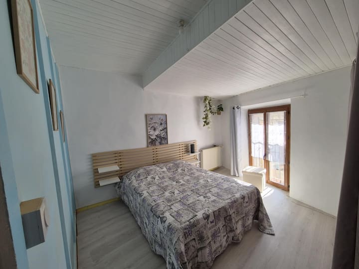 Appartement Au Troisième éTage. - Nyons
