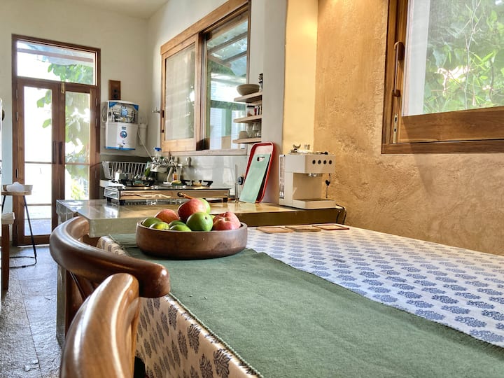 Earthy Limehouse W/ Private Garden / Sleeps 9 - 昌迪加爾