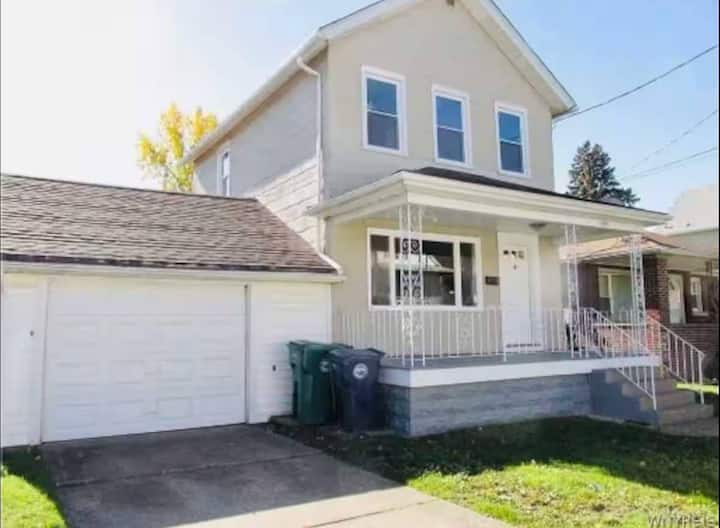 Sh’s Rest-house On The Go. 
Free Parking-wifi - Niagara Falls, NY