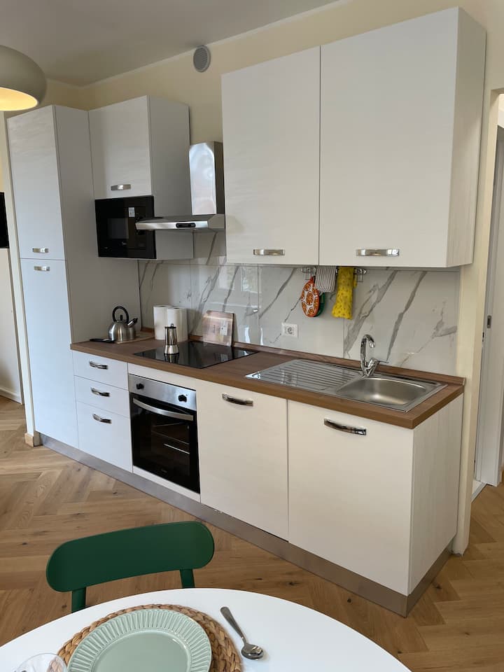 Modern Milan Studio Retreat - Milão