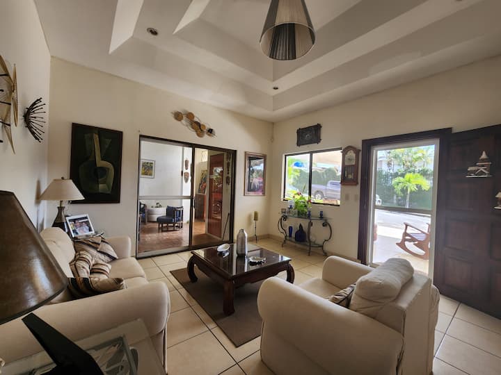Casa Dina - Managua