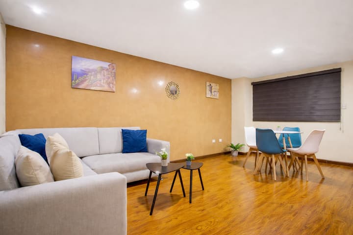 Live Outdoors | 2br Apartment With Rooftop - Cuenca