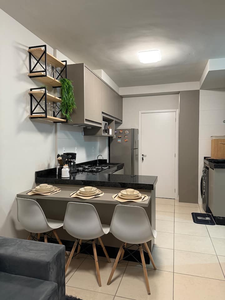 Apartamento Moderno Na Praia De Palhoça C/ Garagem - Palhoça