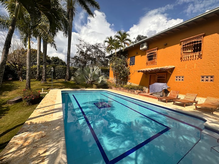 El Paraíso San Jeronimo/6br/piscina/cancha Tennis - San Jerónimo