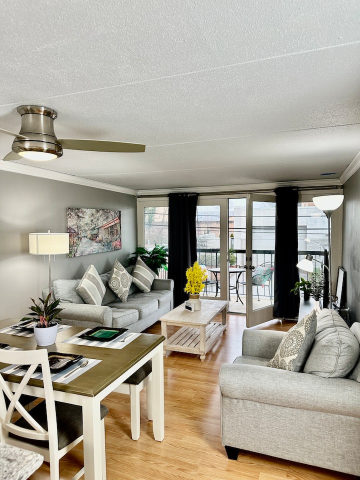 2 Bed/2 Bath Condo Near Ut - Fort Loudoun Lake, TN