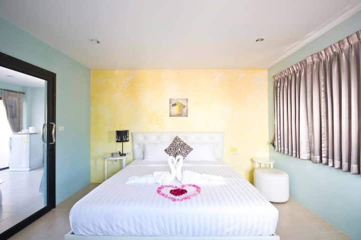Theclickguesthouse - Phuket