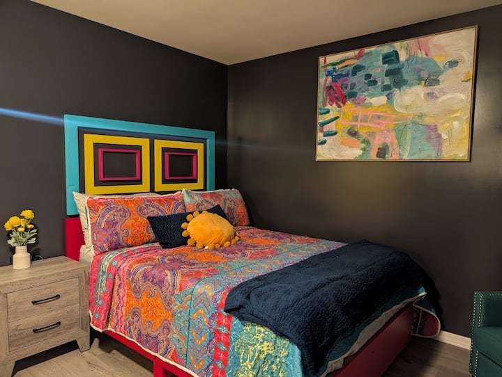 Studio 47th - Glendale, AZ