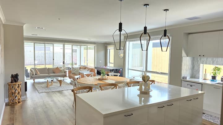 Sandy Shores Estate - New Build 5m Walk To Beach - Flinders