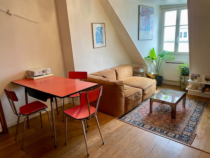 Cocon Seventies - フランス パリ