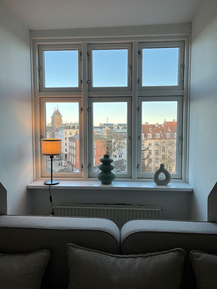Stor Børnevenlig Lejlighed På Central Beliggenhed! - Copenhaguen