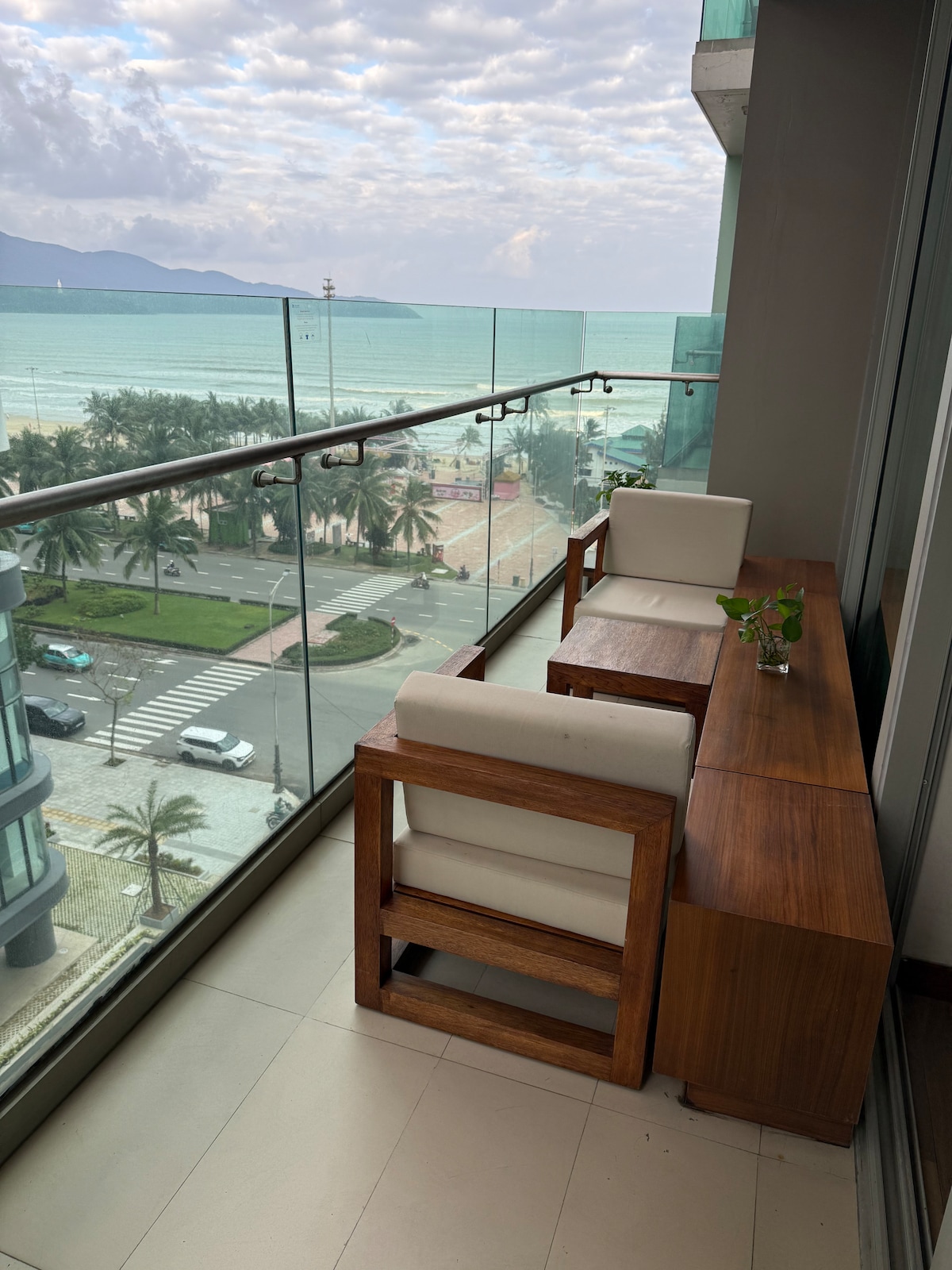 Alacart Beach 2 bedrooms apt share common area - Apartments for Rent in ...
