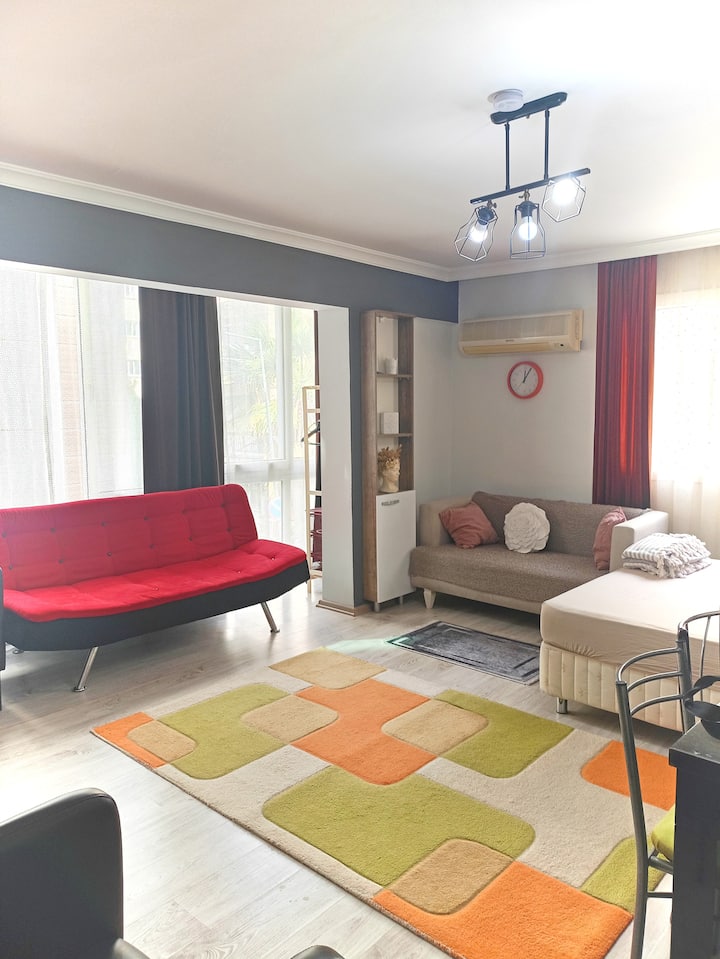 Konforlu, şıK Ve Merkezi Konumda - İzmir