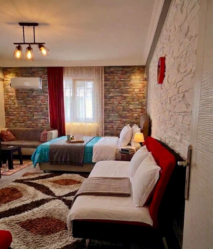 6 Kişilik Konforlu Daire Tam Donanımlı Merkezi - İzmir
