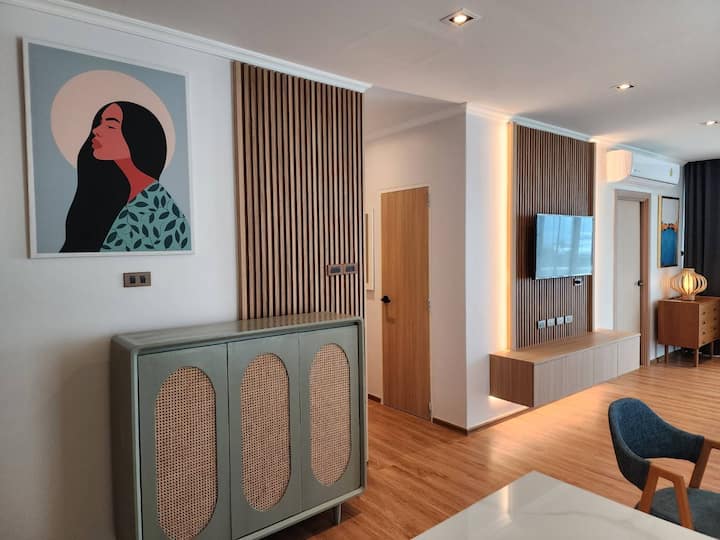 Baan Sanploen (บ้านแสนเพลิน) - Hua Hin