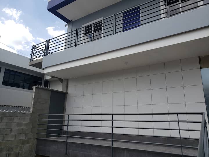 S1 Central Spacious Studio Apartment. - Trinidad y Tobago