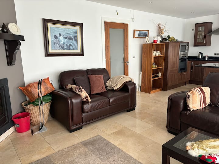 Brittas Bay 2 Bed 2 Bath Appart - Wicklow Town
