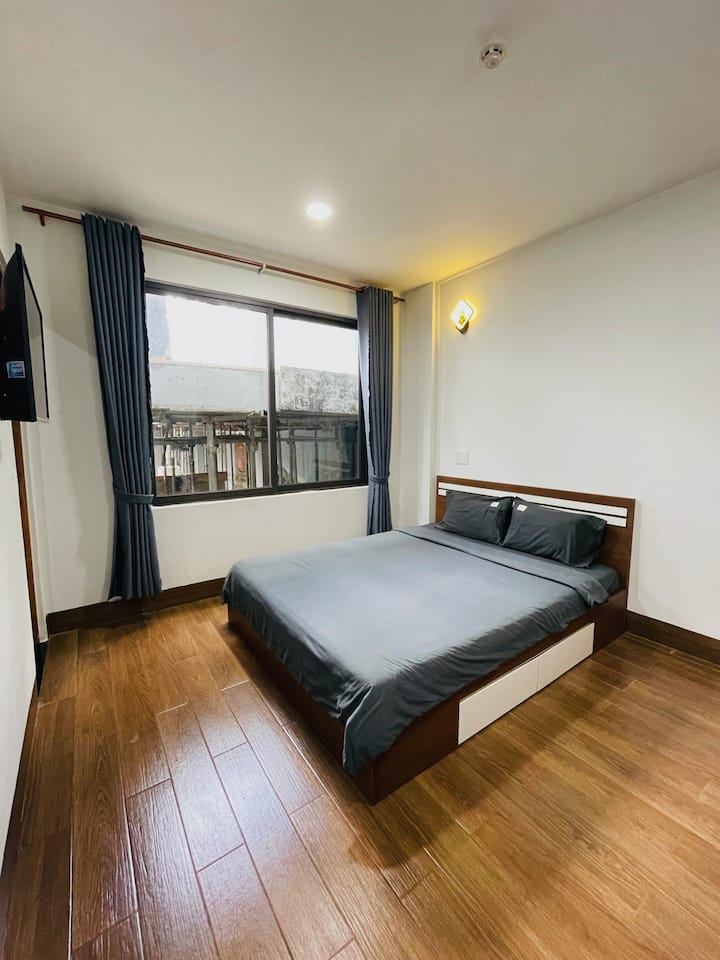 Foreign Da Nang 5 - Confortable, Grandes Fenêtres - Da Nang, Province, Vietnam