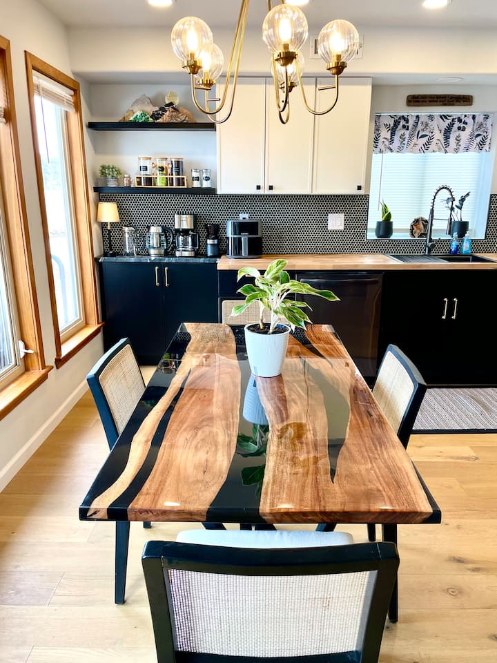 New Ac! Mountain View, Hot Tub, Sauna. - Pagosa Springs, CO