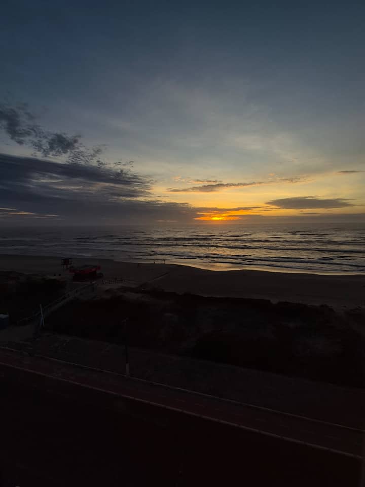 Apartamento Com Vista à Beira-mar - Tramandaí