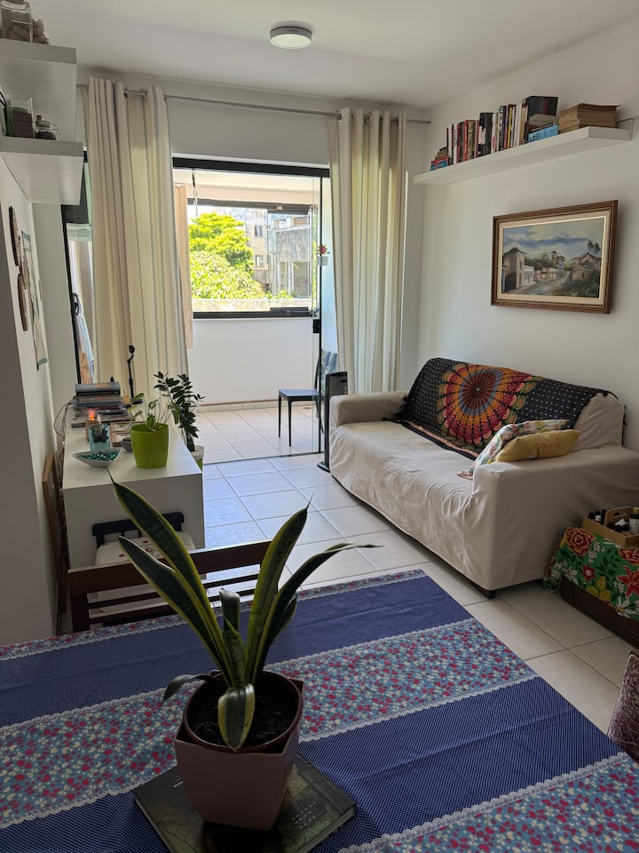 Aconchegante Apartamento 2/4 No Rio Vermelho - Rio Vermelho
