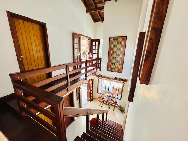 Casa 3 Suítes C/ Ar, Piscina, Wifi E Churrasqueira - Ubatuba