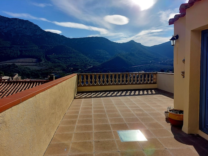 Jolie Maison De Village Avec Vue - Cucugnan