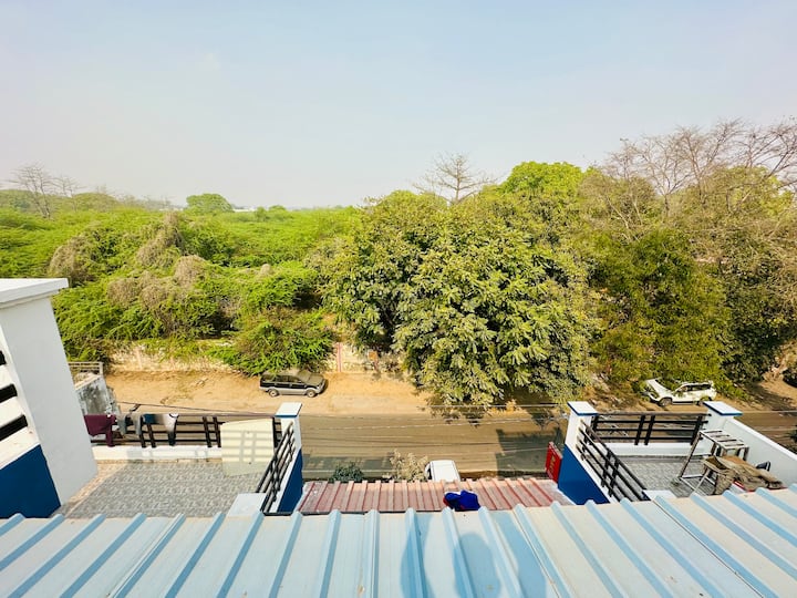 Spacious 1bhk+2bhk | Green Views - Lucknow
