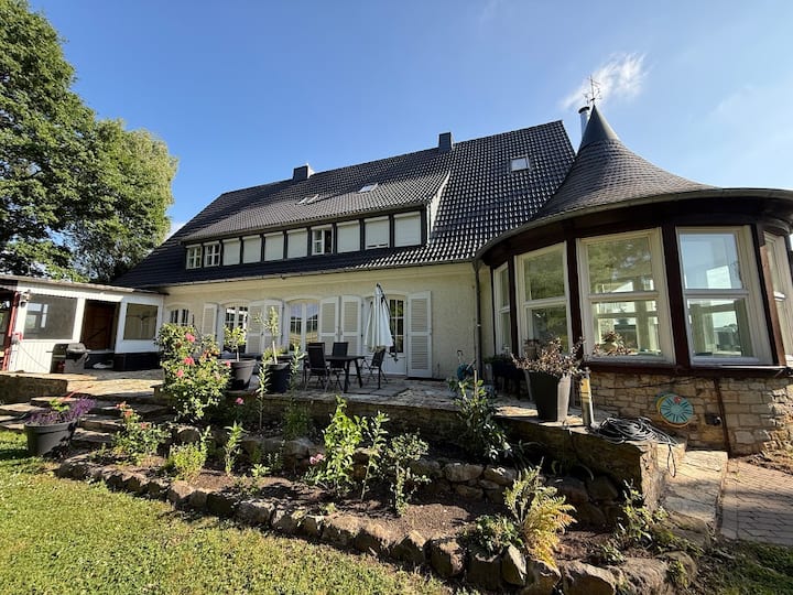Landhaus-villa Mit Kamin & Traumhaftem Garten - Bad Essen