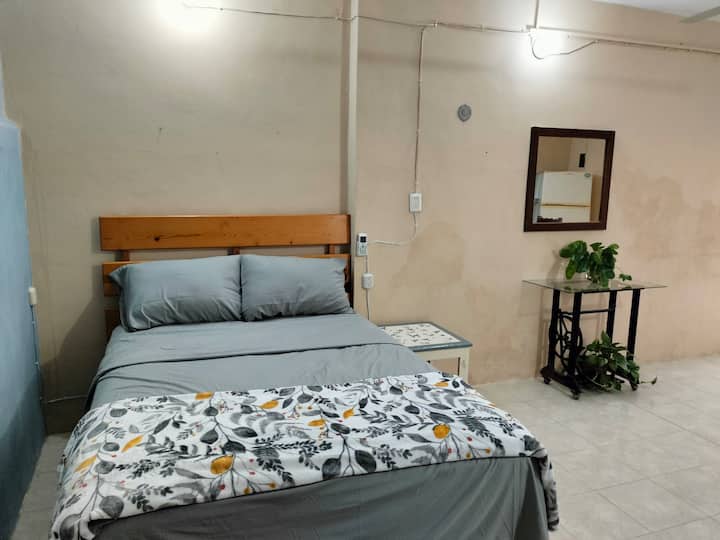 Studio 7-5 In The Santiago Area. - Mérida