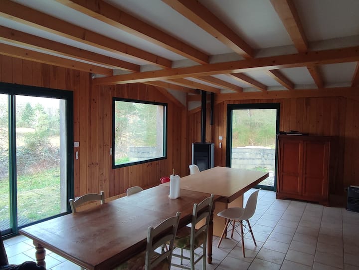 Le Chalet En Forêt - 中央