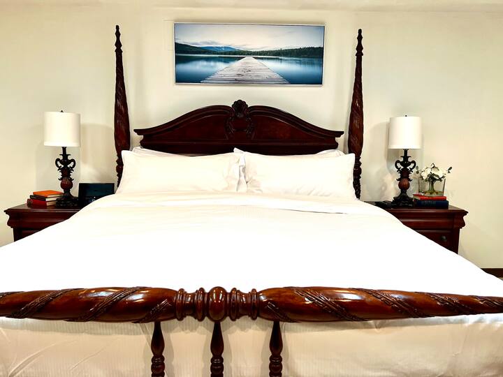 Superior Basement Suite - Amherstburg