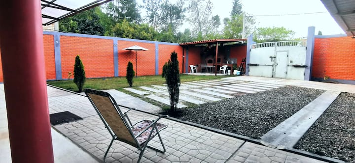 Casa Campestre De 3 Habitaciones, Parrila, Jardin - Cajamarca