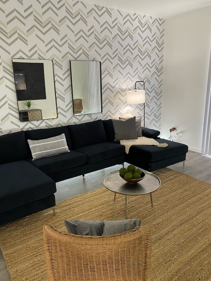 (2x11) Near Stadium & Strip - Aéroport de Las Vegas McCarran - Harry Reid (LAS)