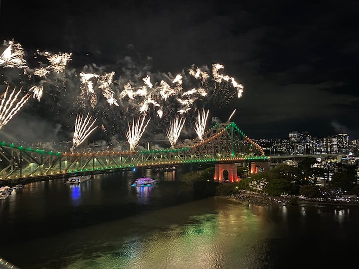 City Lights & River Nights - Newstead
