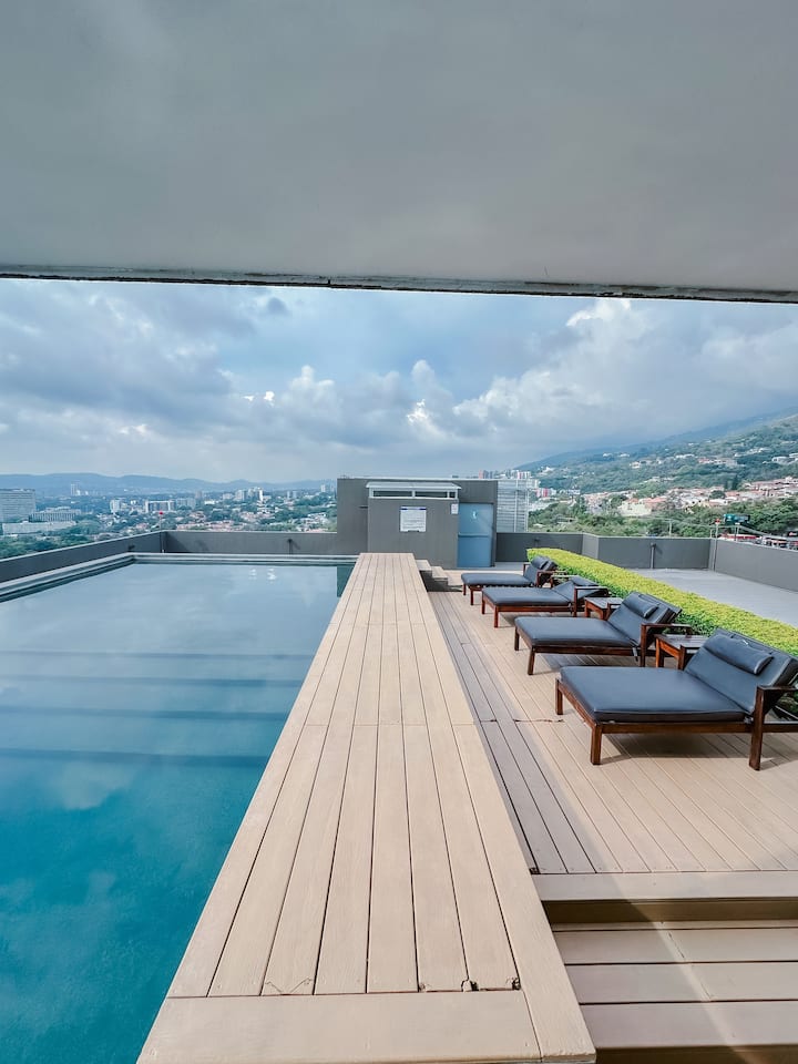 Apartamento De Lujo Con Piscina En El Rooftop - San Salvador