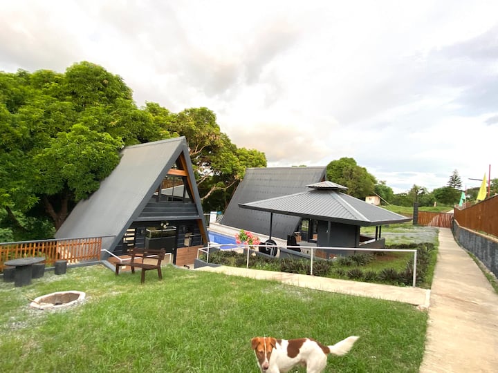 Twin Cabin (Private Pool)-naic Cavite - Naic